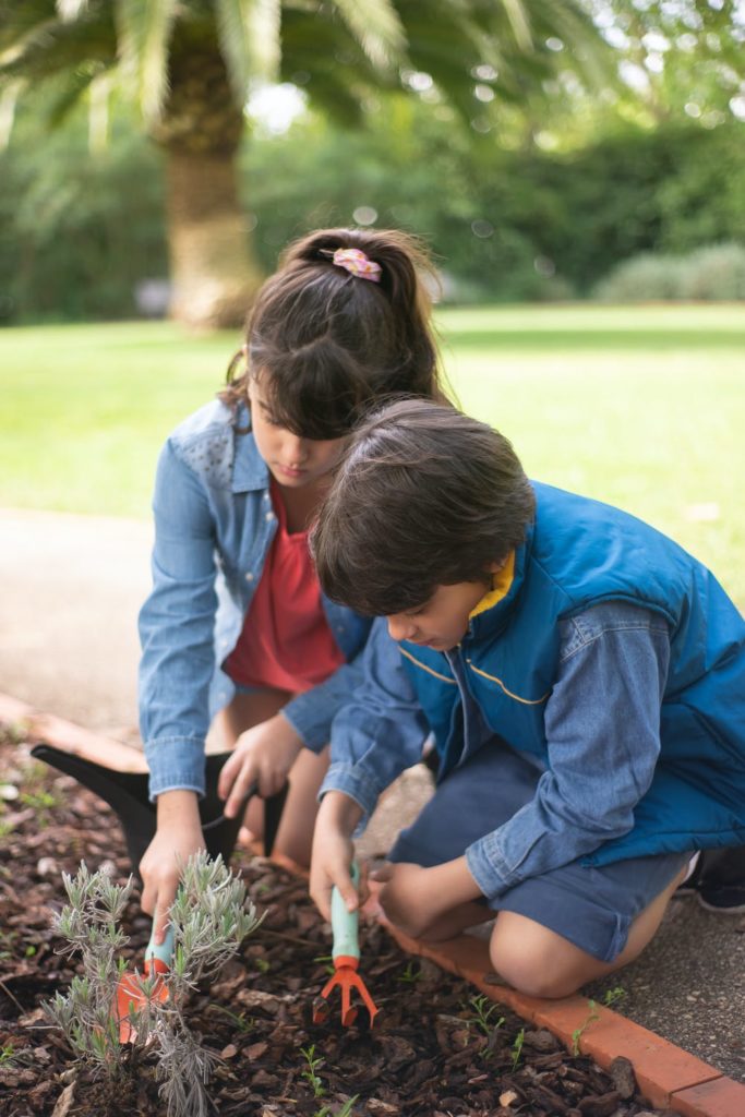 Tips for Gardening with Children